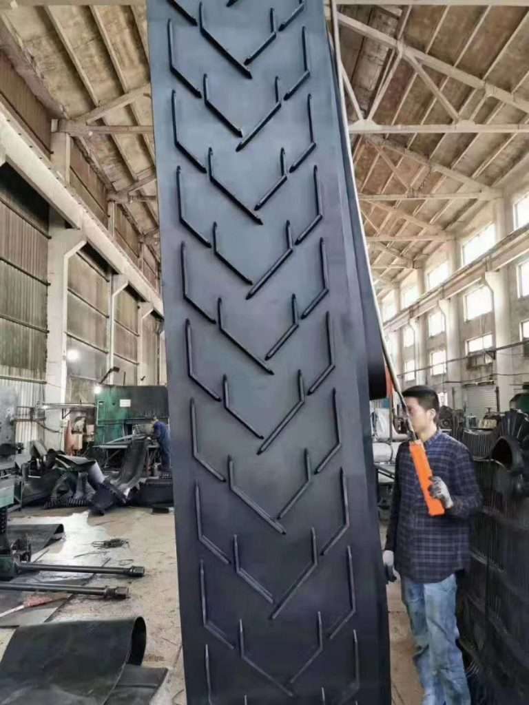 Chevron Conveyor Belt/Pattern Conveyor Belt - Unique Conveyor Belting